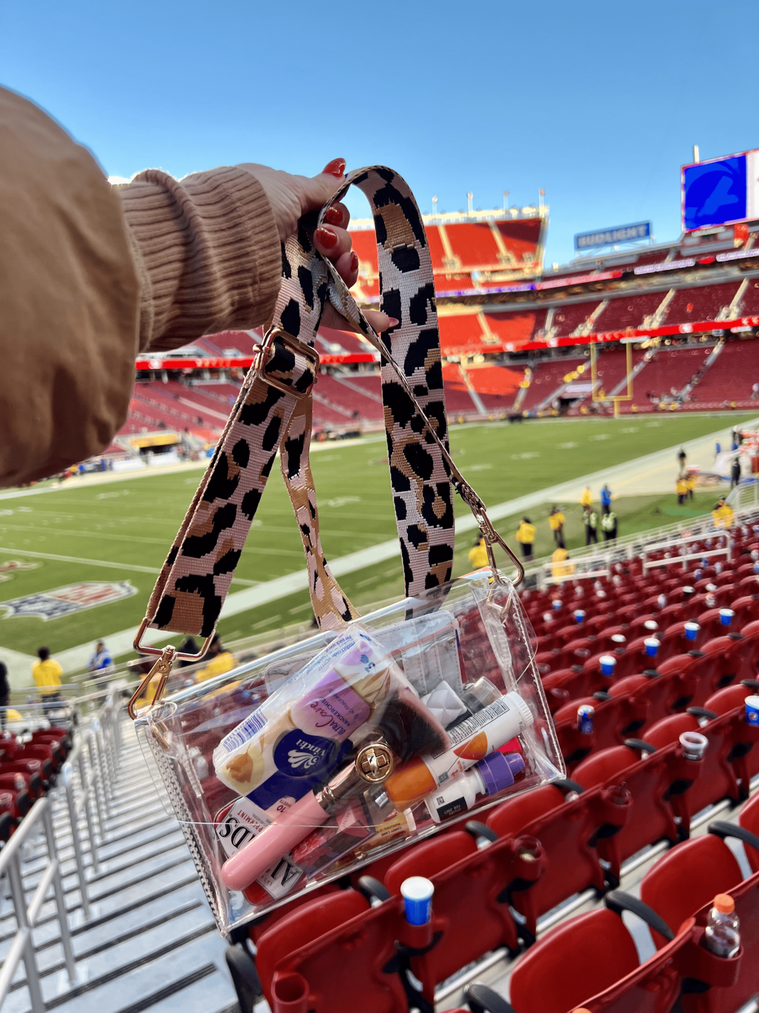 The Ultimate Style Guide to Cute Outfits for a Football Game - My ...