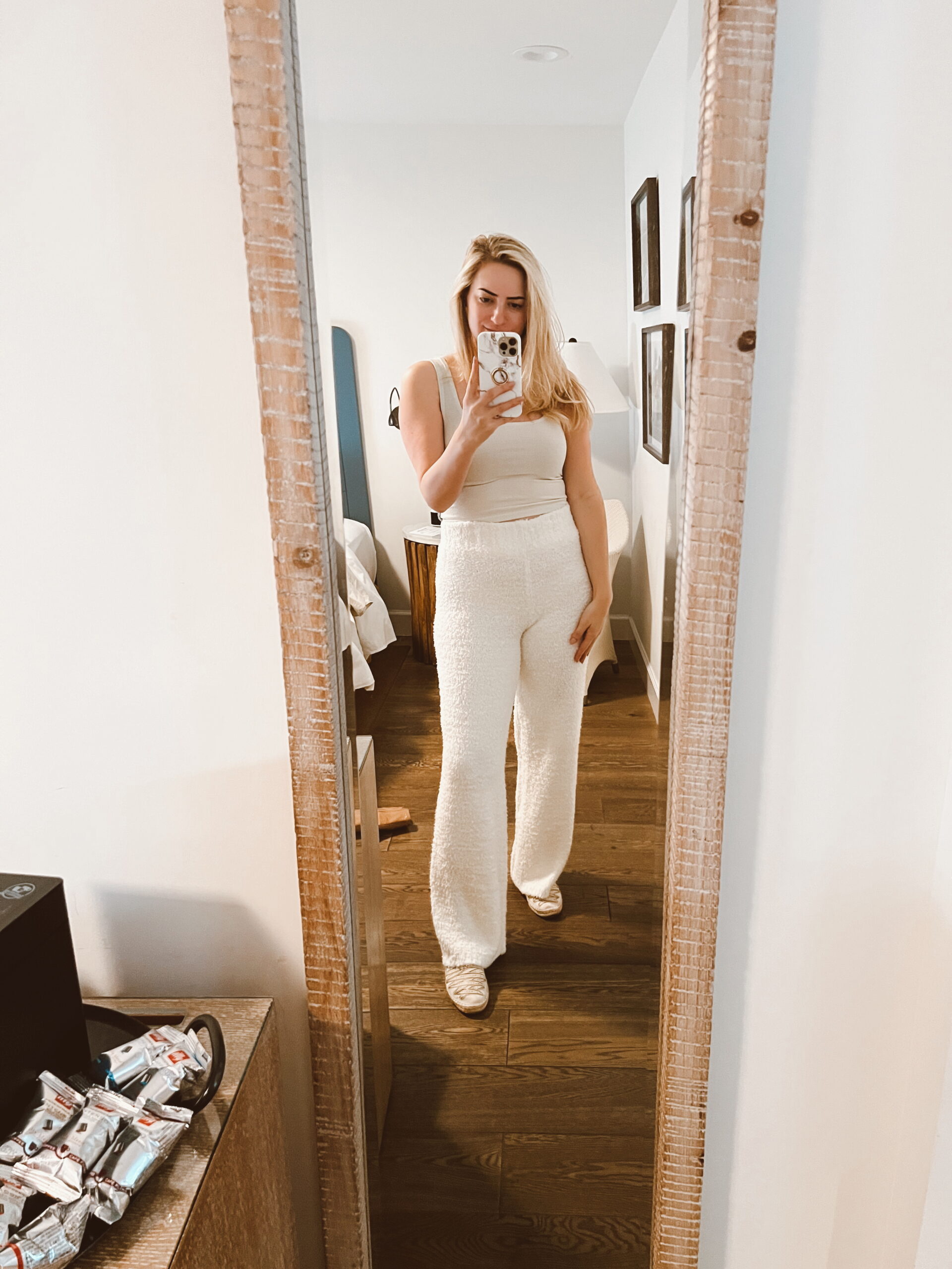 The Ultimate Style Guide: What to Wear in the Hamptons in the Summer ...